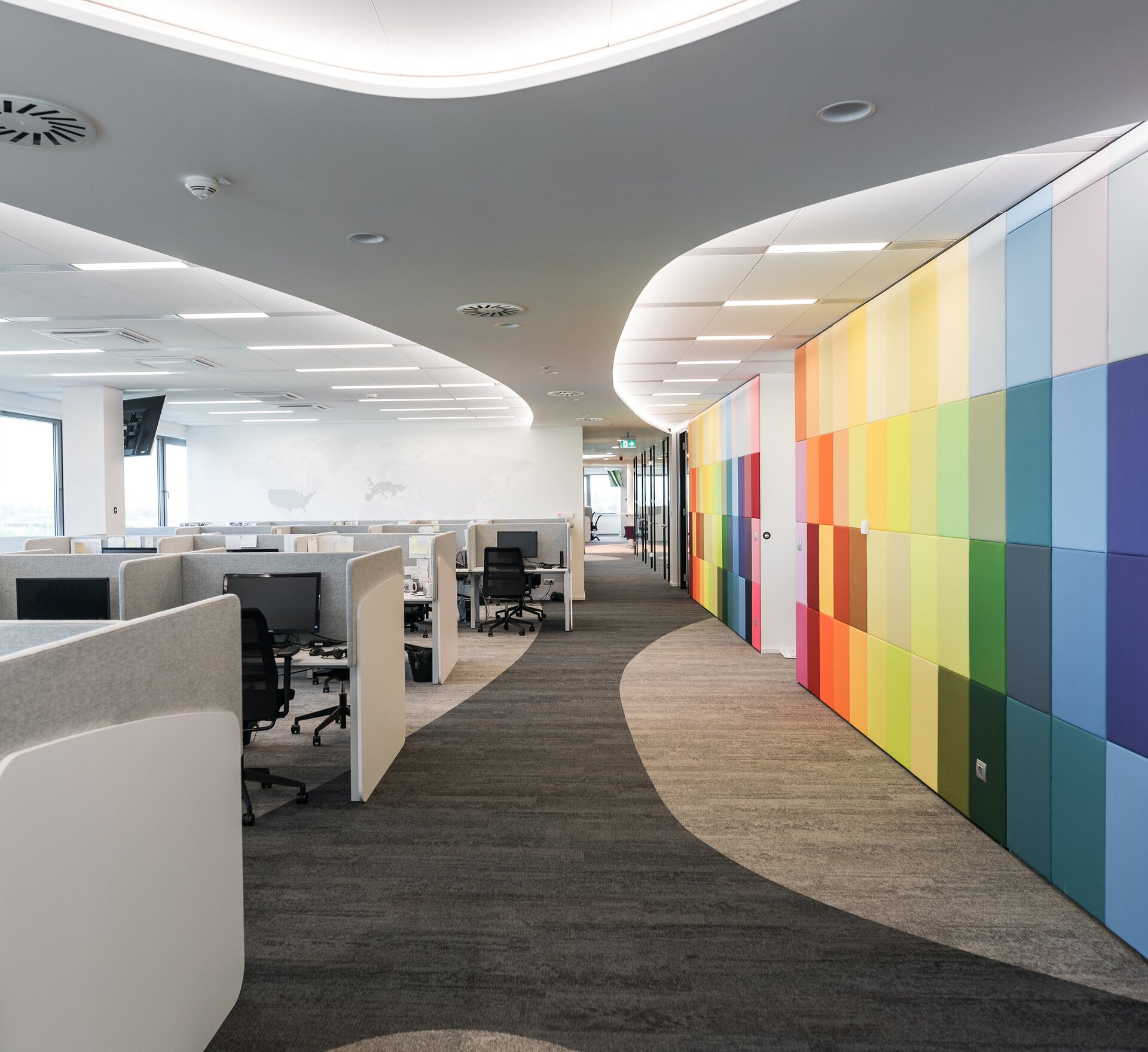 How colour in the office increases our performance - Wiesner-Hager