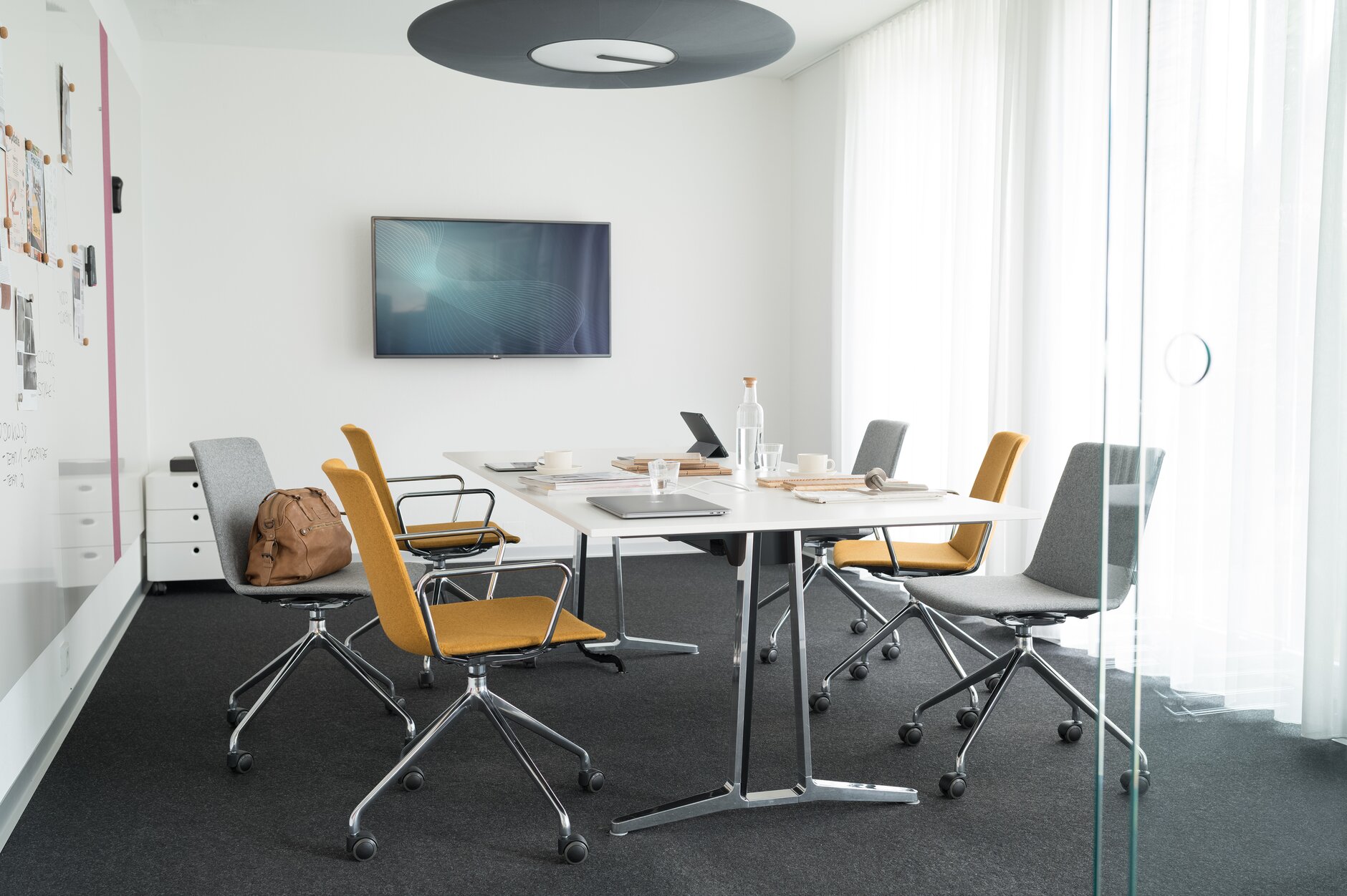 nooi chairs - Wiesner-Hager